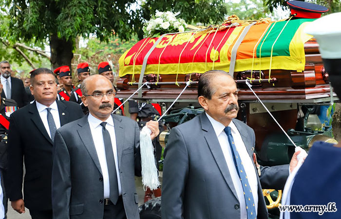 Military Ceremonials Bid Farewell to Late General Hamilton Wanasinghe ...