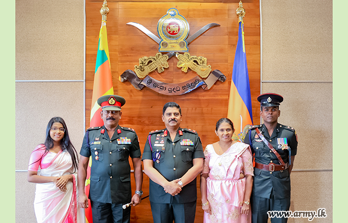 Commander of the Army Commends Notable Service of Retiring Major ...